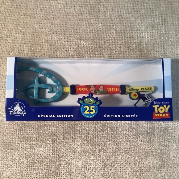 Disney | Accents | Disney Store Special Edition Key Bundle Toy Story ...